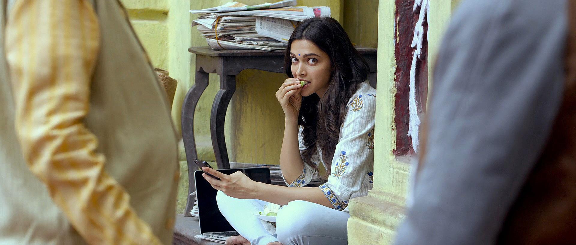 Piku (2015)