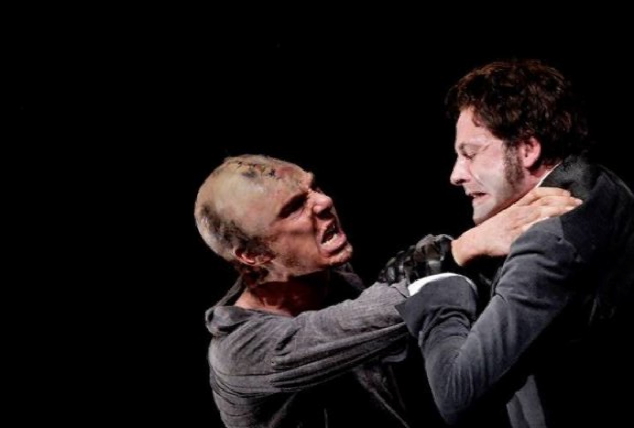 National Theatre Live: Frankenstein (2011)
