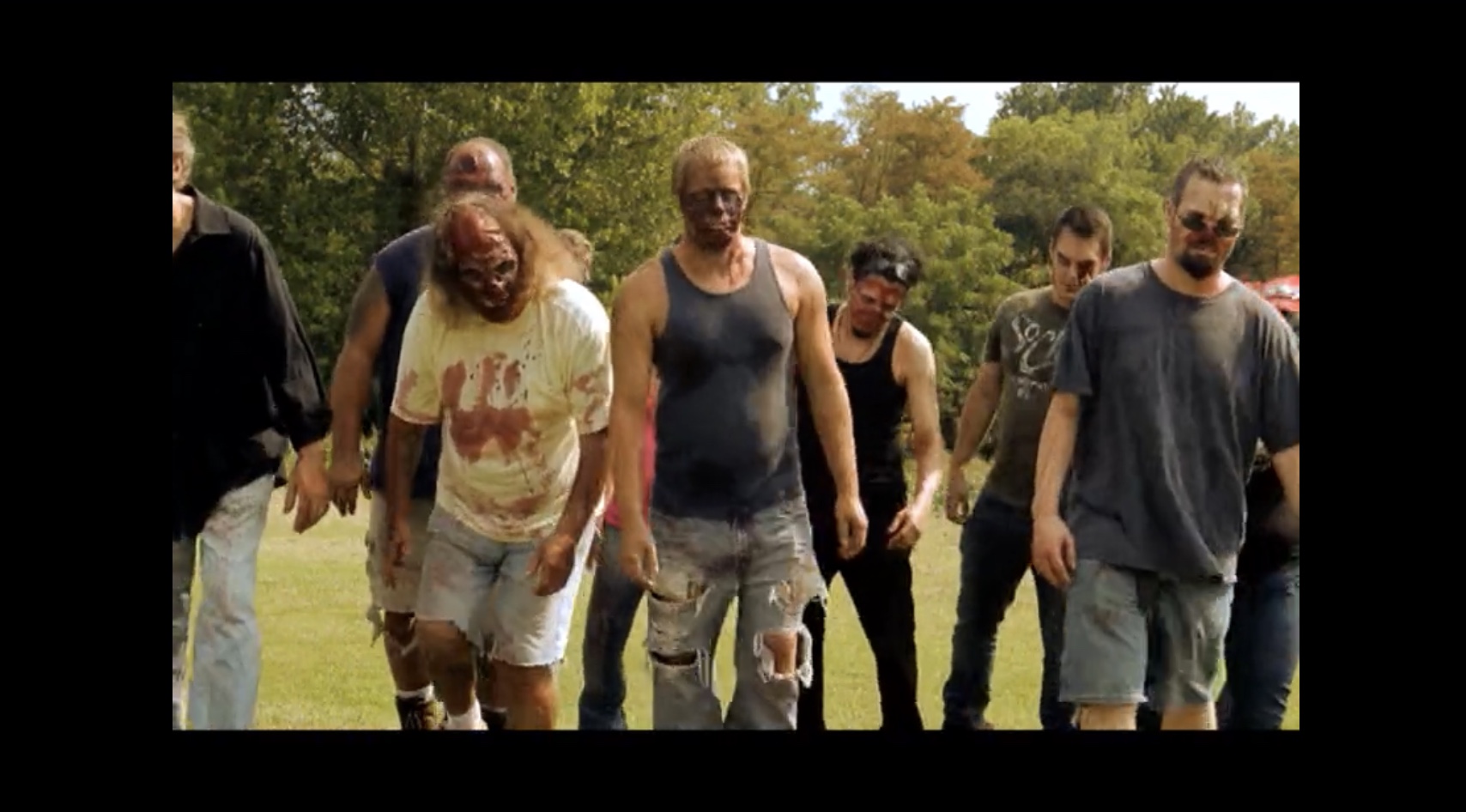milfs-vs-zombies-2015