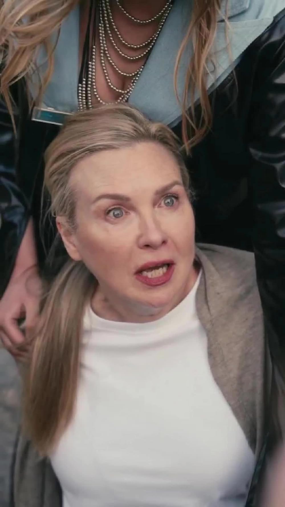 Don't Mess with Billionaire's Parents Trailer | IMDb