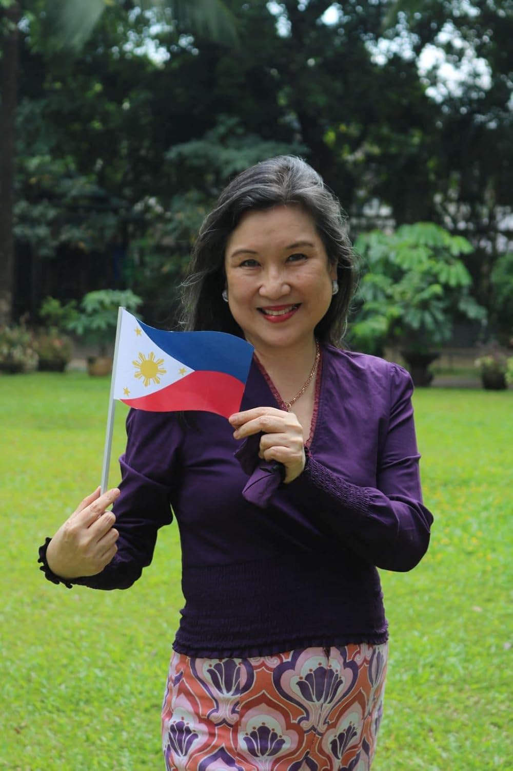 Rossana Hwang - IMDb