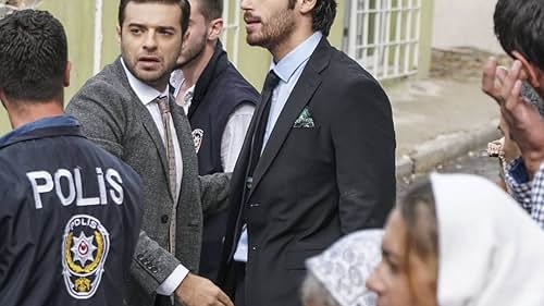 Full Moon (TV Series 2017) - Episode list - IMDb