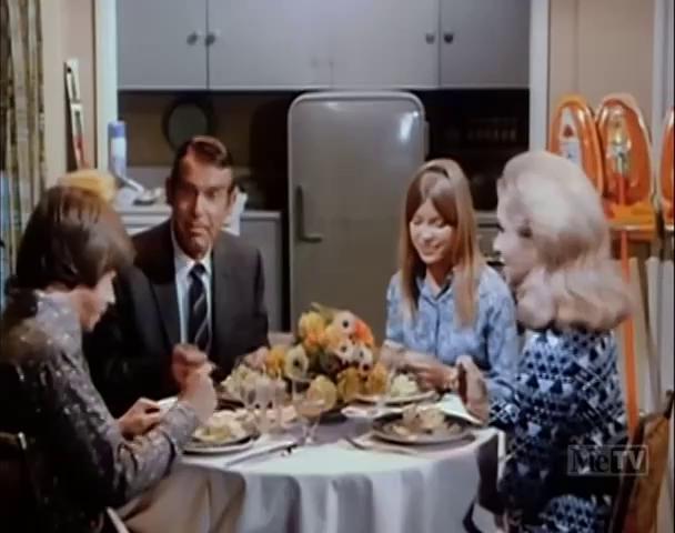 Polly the Pigeon (1971)