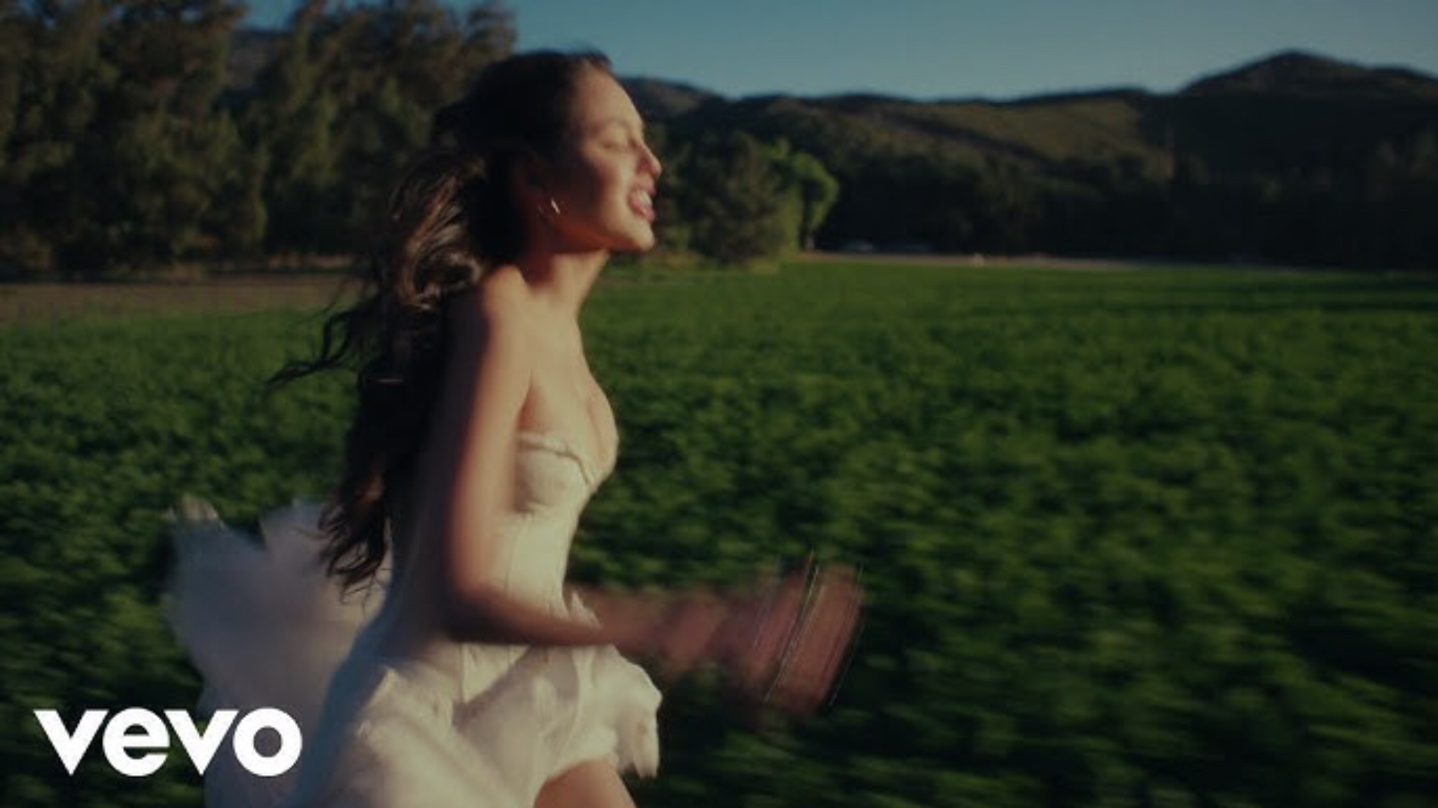 Olivia Rodrigo: Can't Catch Me Now (from the Hunger Games: The Ballad of Songbirds & Snakes) (2023)