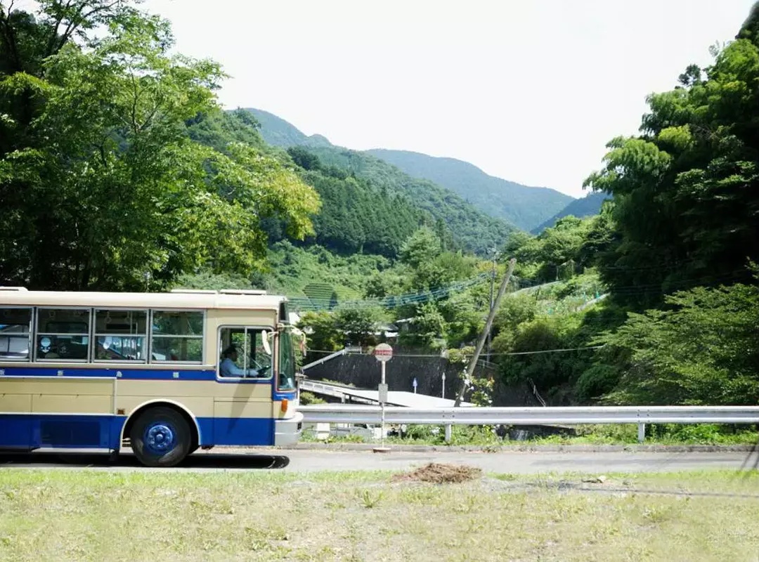 One Million Yen Girl (2008)