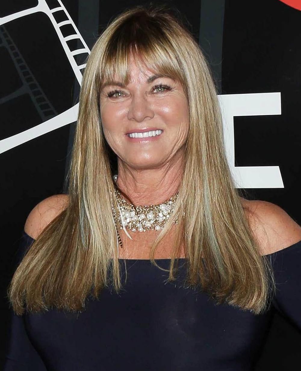 Jeana Keough - Biografie - IMDb