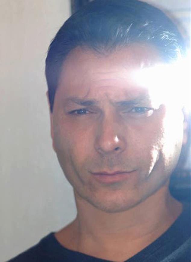 Robert Michael Ulloa