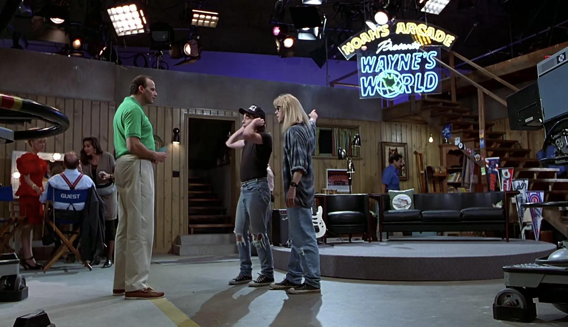 Wayne's World (1992)