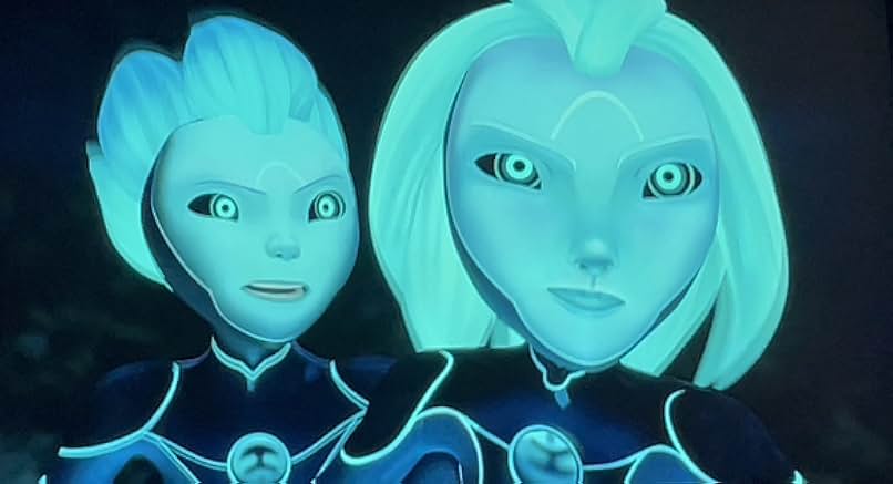 Los 3 de abajo: Relatos de Arcadia (Serie de TV 2018–2019) - IMDb