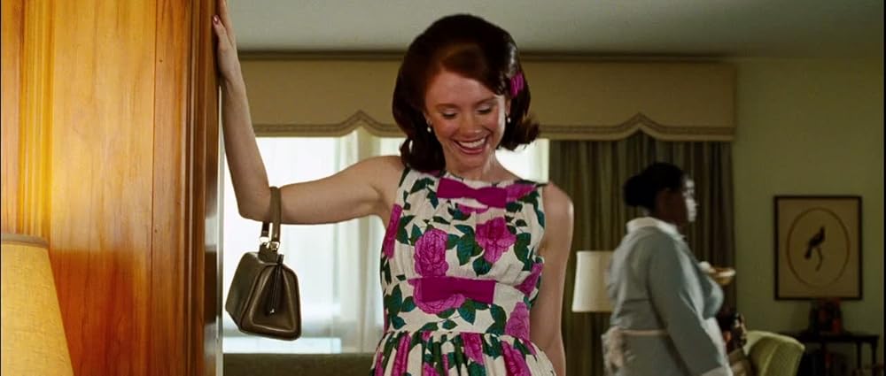 The Help - The Help: Character Profile Hilly | IMDb