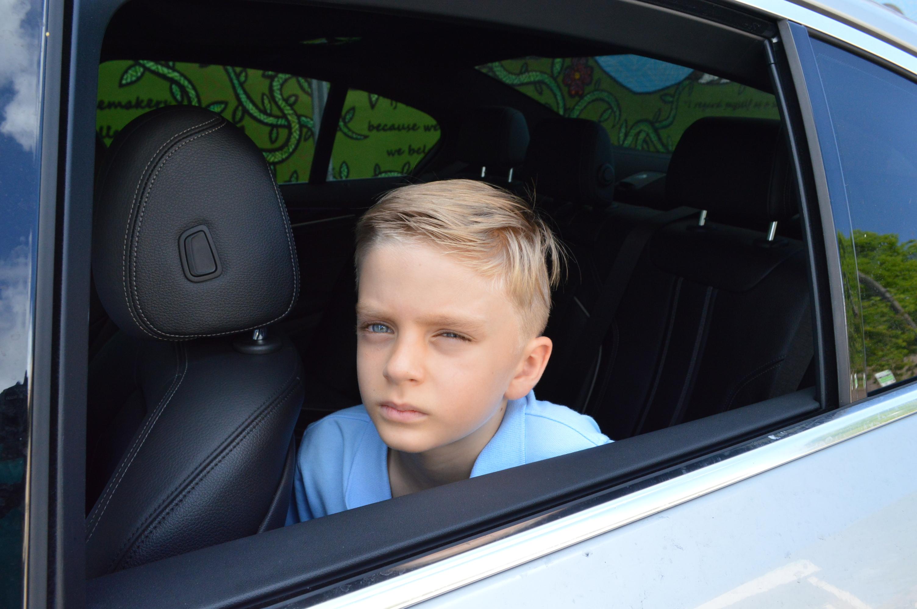 Helping Hand (VI) (2023)