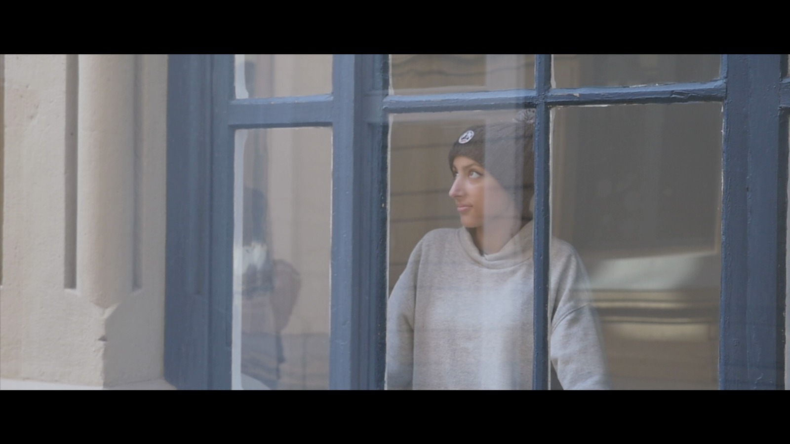 ARI - Una historia de amor y vida (2024)