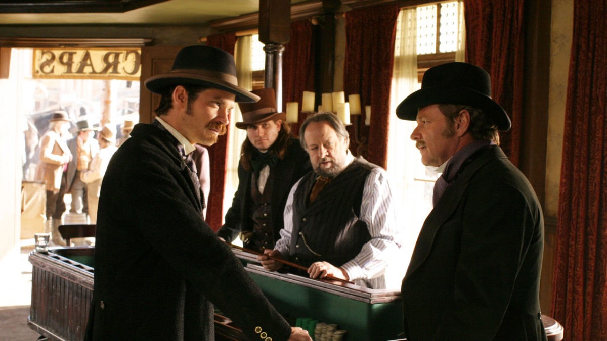 Deadwood (2004)