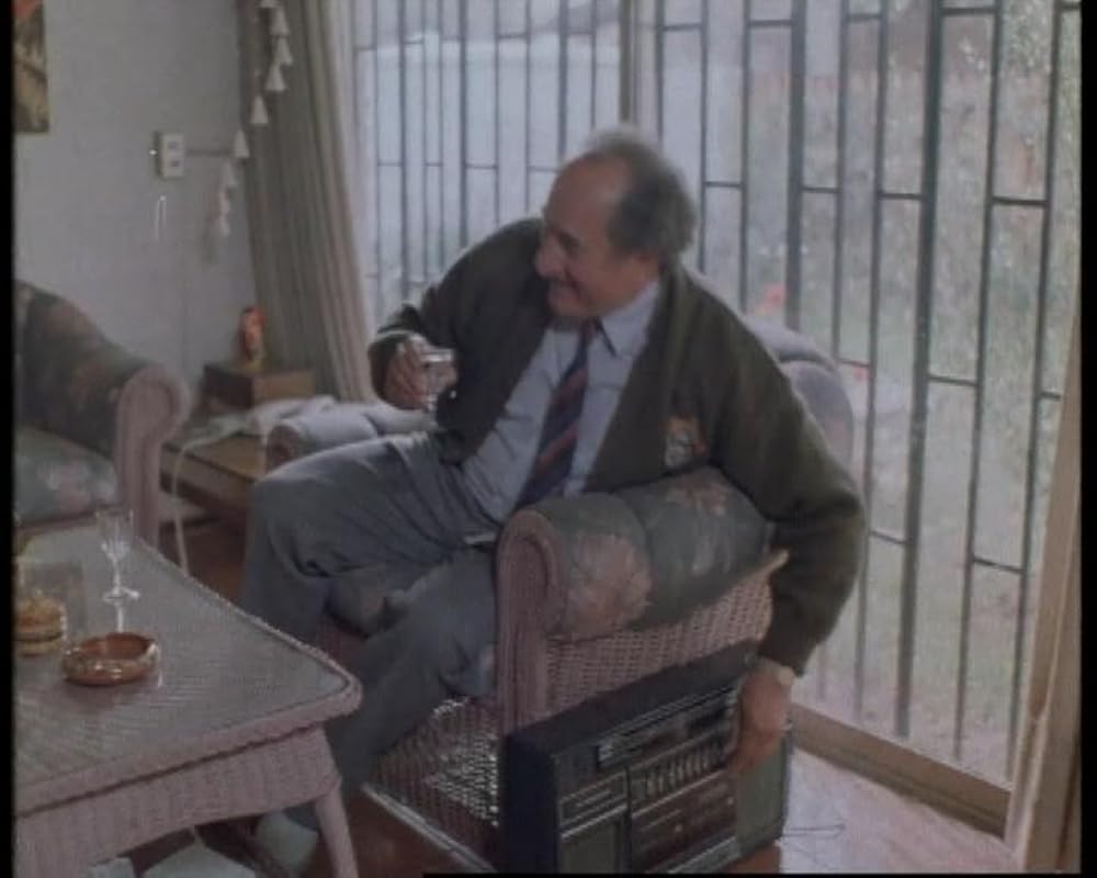 Agenty KGB tozhe vlyublyayutsya (1995)