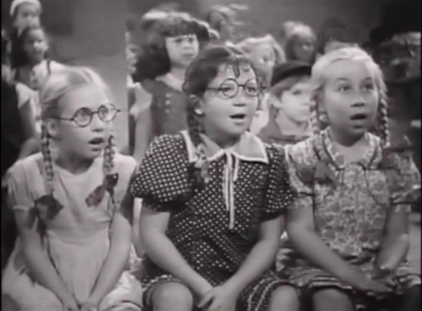 Our Gang Follies of 1938 (1937)