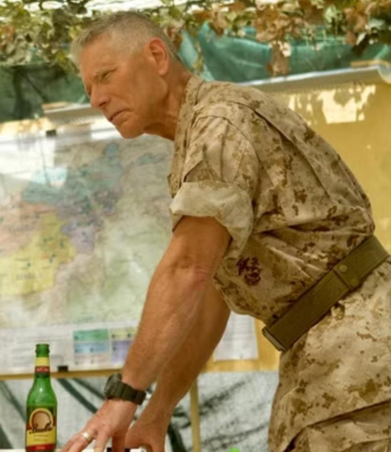 Stephen Lang