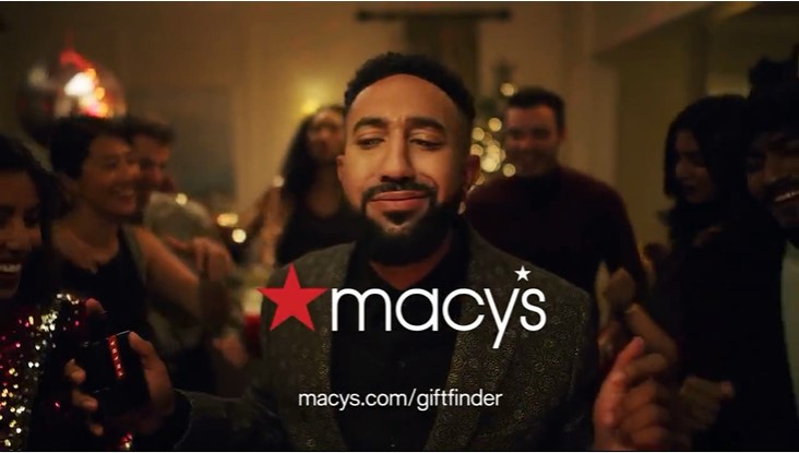 Macy's Holiday Commercial, Gift Finder: To Everyone (2022)
