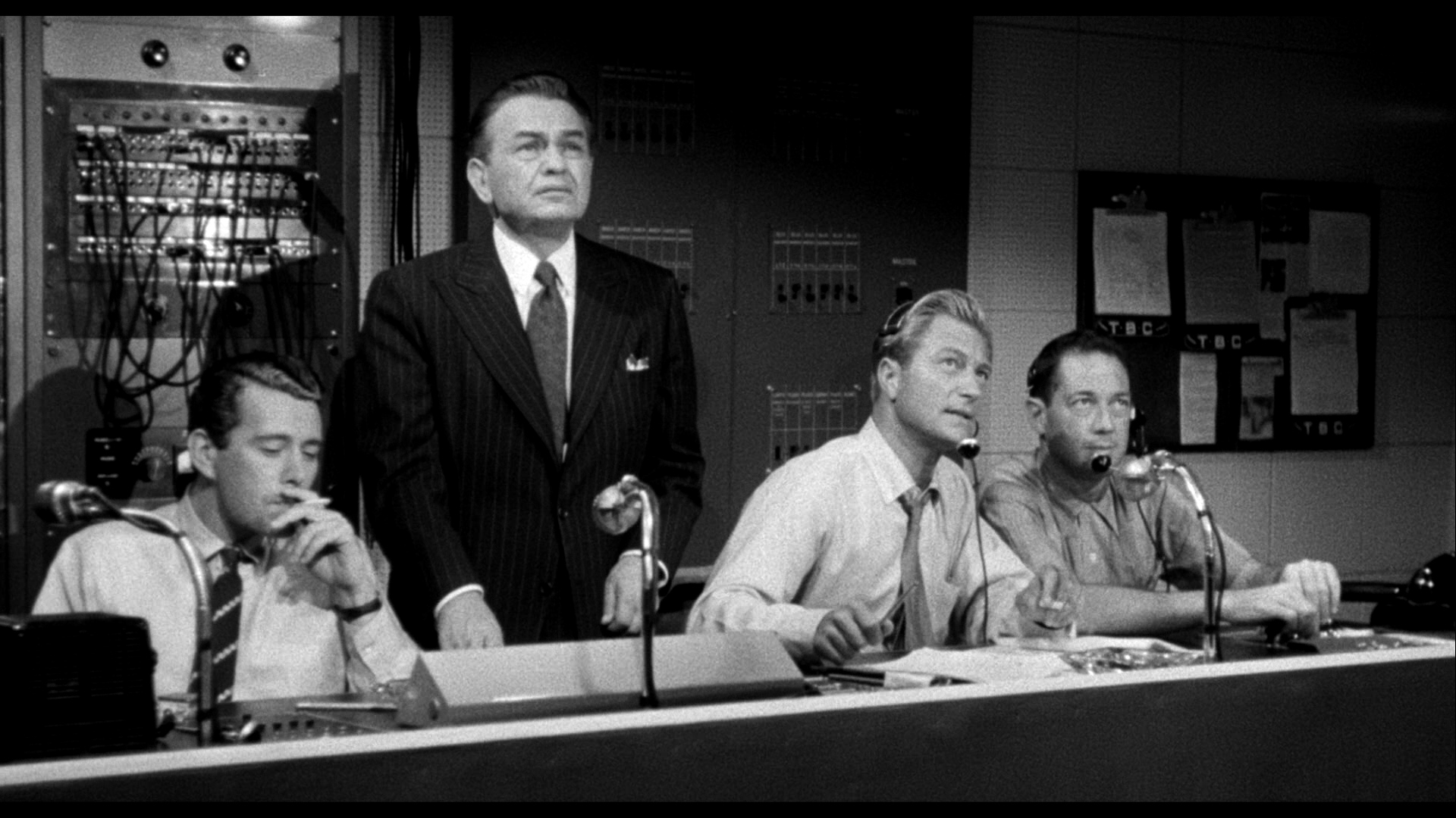 The Glass Web (1953)