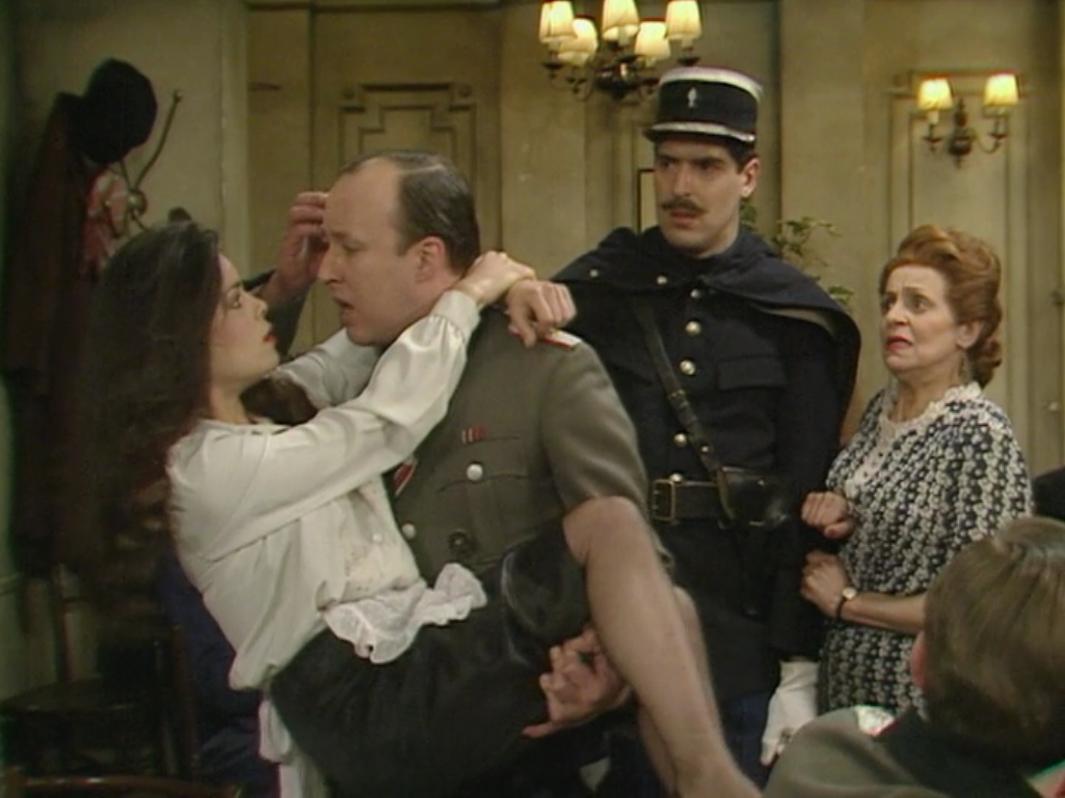 'Allo 'Allo! (1982)