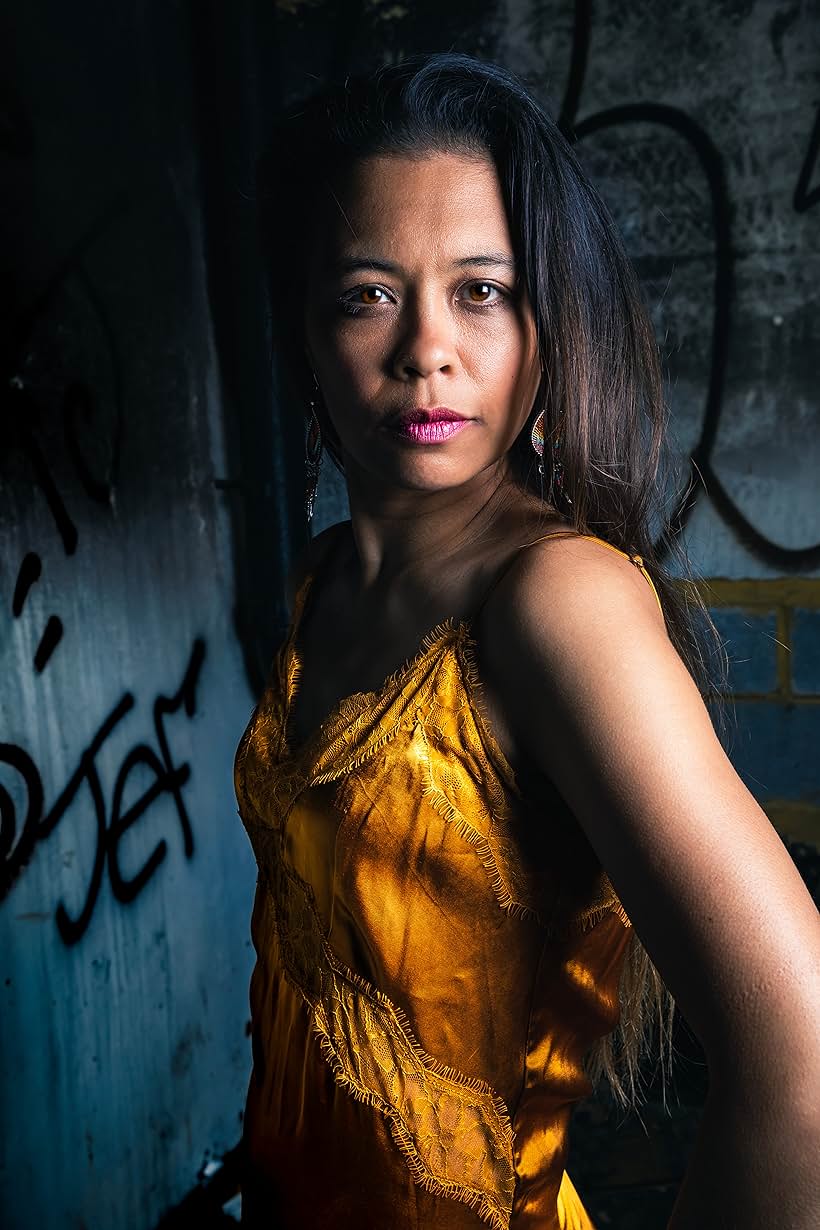 Ria Lina - Photos - IMDb