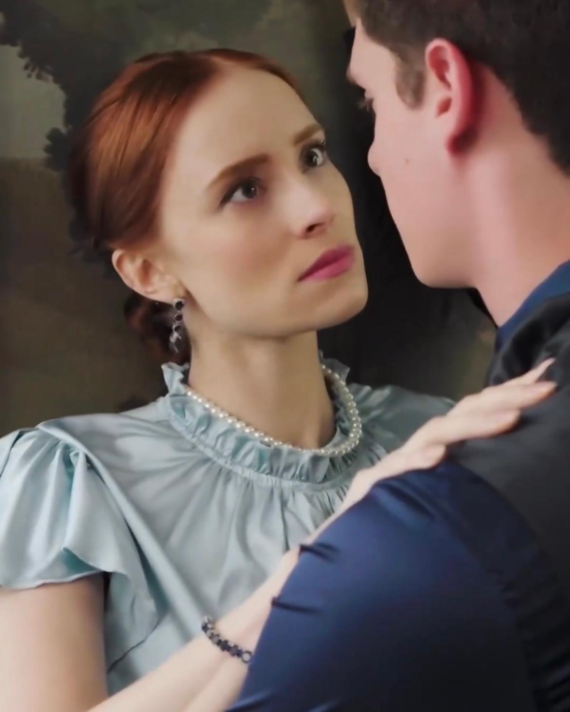 The Returns of Billionaire Mom (2024)