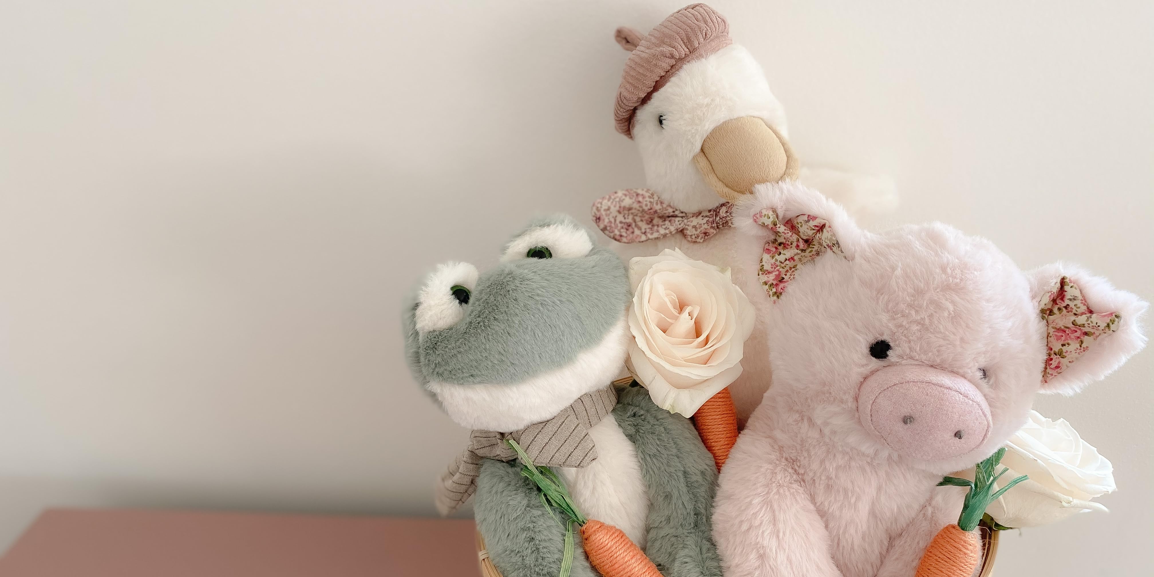 Amazon.com: MON AMI: Plush