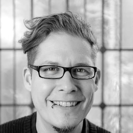 Amazon.com: Darkly: 9780593706558: Pessl, Marisha: Books