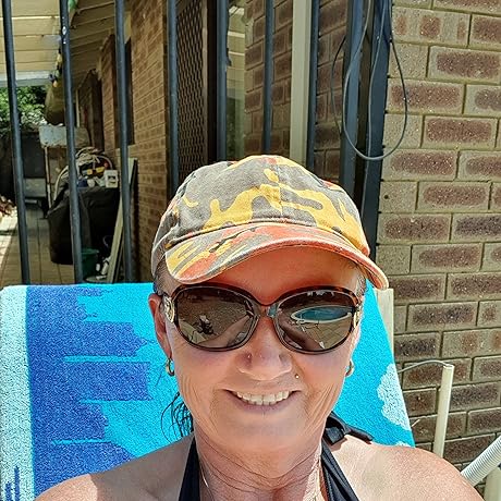 Amazon.com: The Girl Behind the Wall: The utterly gripping new novel from the internationally ...