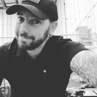 A Navy SEAL's Bug-In Guide: How to Turn Your House into the Safest ...