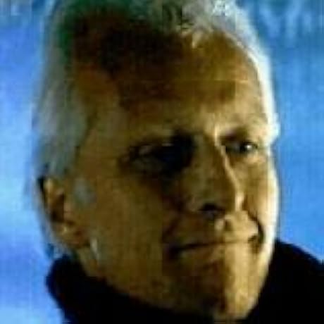 Amazon.com: The Gift: A Christmas Thriller Short Story eBook : McFadden, Freida: Kindle Store