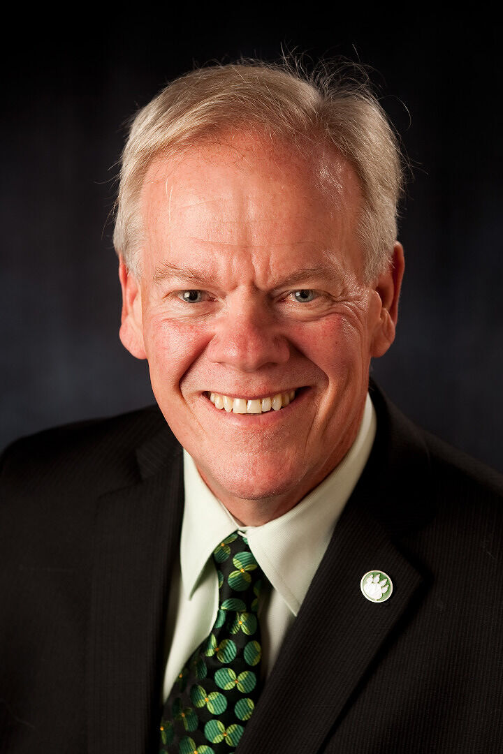 Amazon.com: Tim P. McMahon: books, biography, latest update