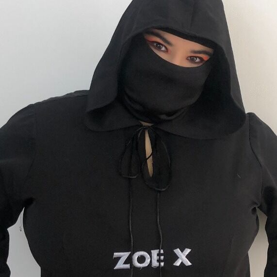 Amazon.com: Zoe X: books, biography, latest update