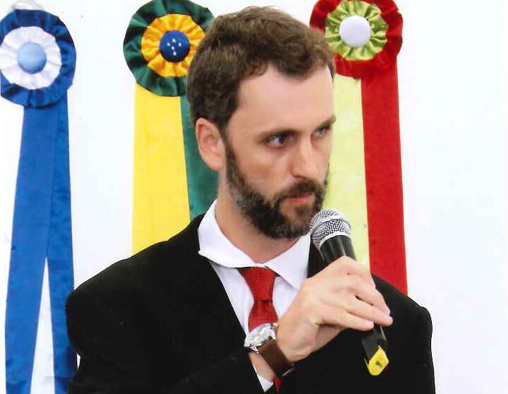 Amazon.com: freeRTOS: A practical approach with Arduino (Second Edition) eBook : Back, Max ...