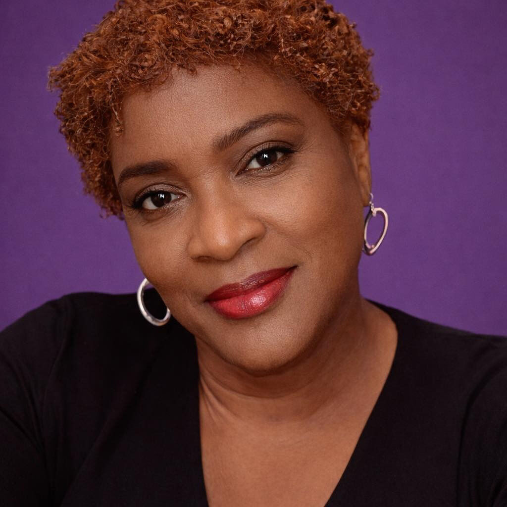Amazon.com: Sheila Willis: books, biography, latest update