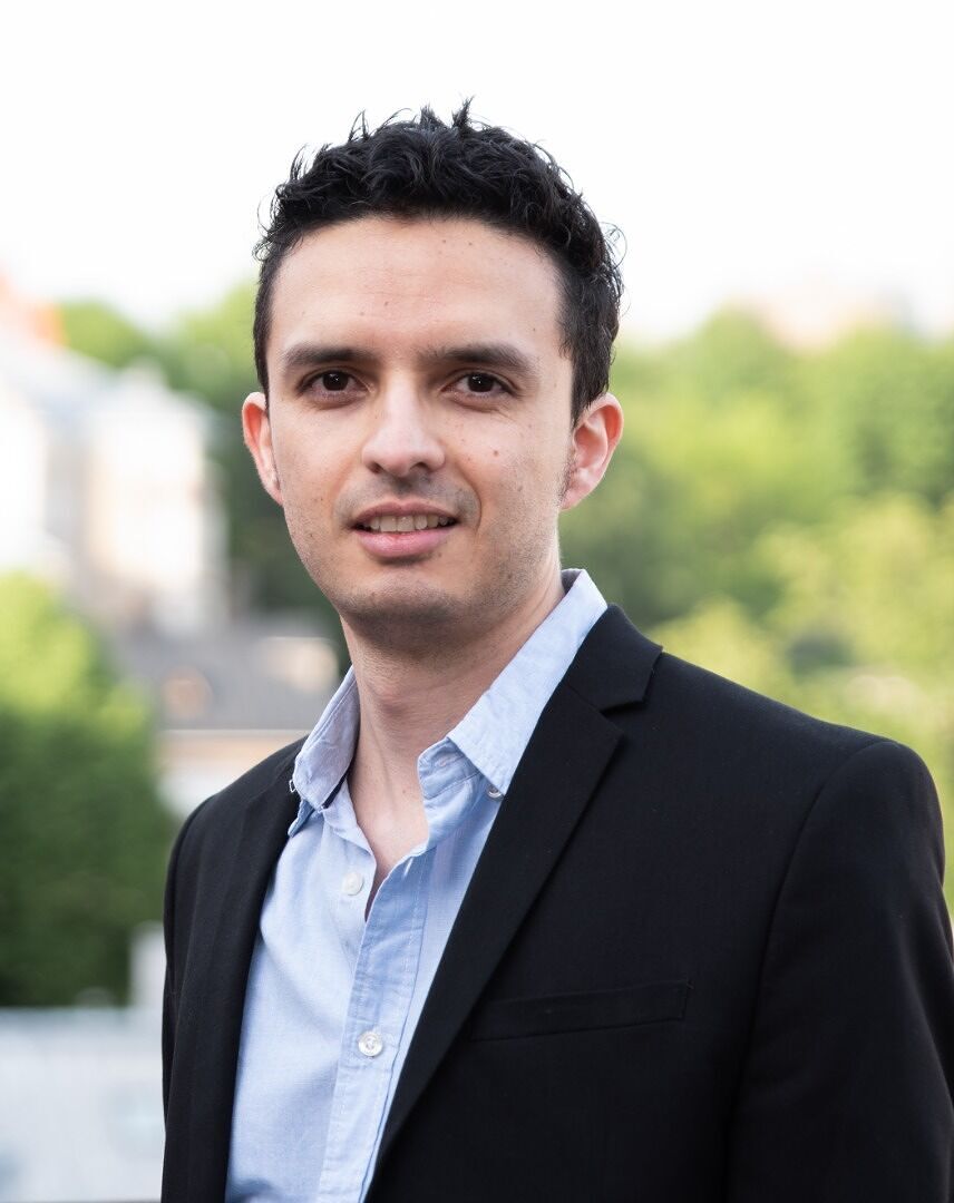 Amazon.com: Alejandro Duarte: books, biography, latest update