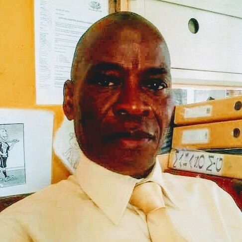 Amazon.in: DR THEMBA MAKHANJANA SIBANDA: books, biography, latest update