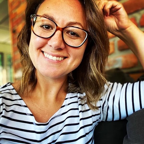 Built to Last: Hahn, Erin: 9781250827098: Amazon.com: Books