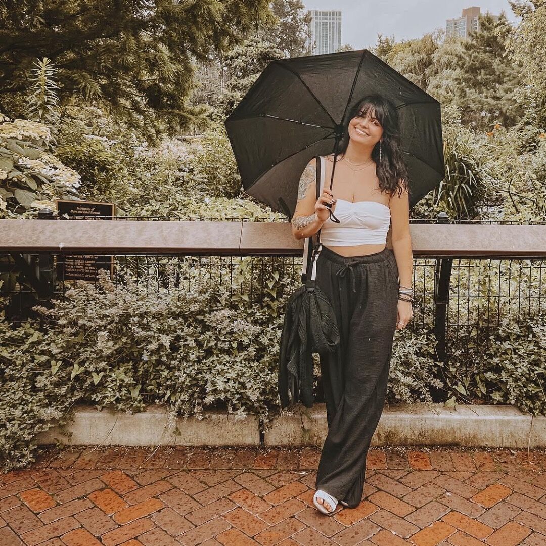 Amazon.com: Andrea Samayoa: books, biography, latest update