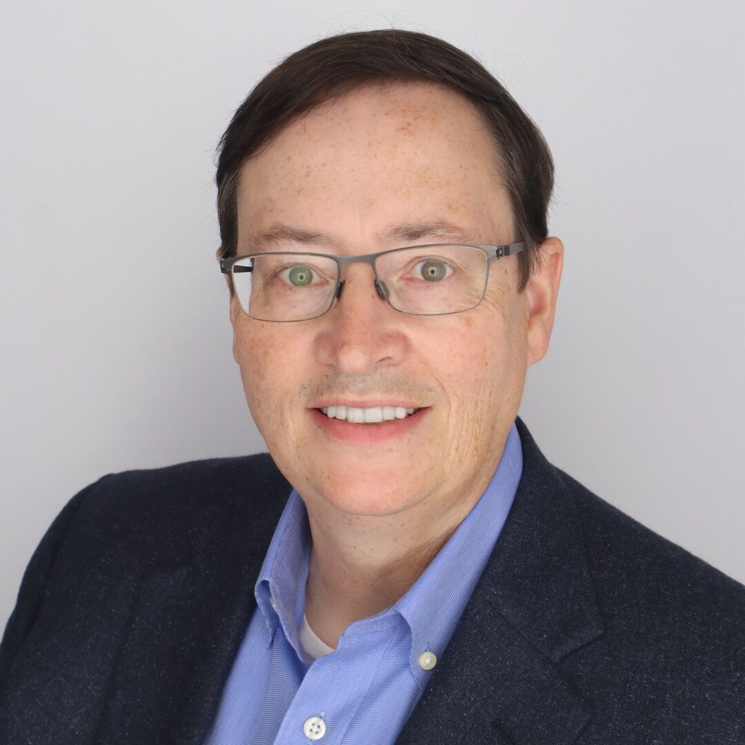 Amazon.com: Using Microsoft 365 Copilot AI: Understanding Copilot's prompt-based functionality ...