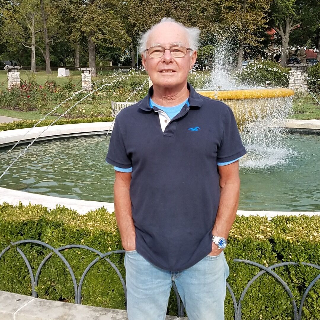 Amazon.com: Robert Crossley: books, biography, latest update