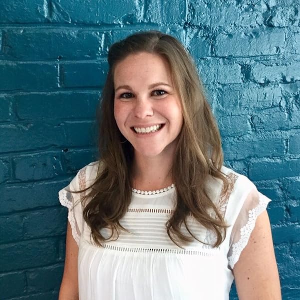 How to Stay Invisible: Rudd, Maggie C: 9781250327918: Amazon.com: Books