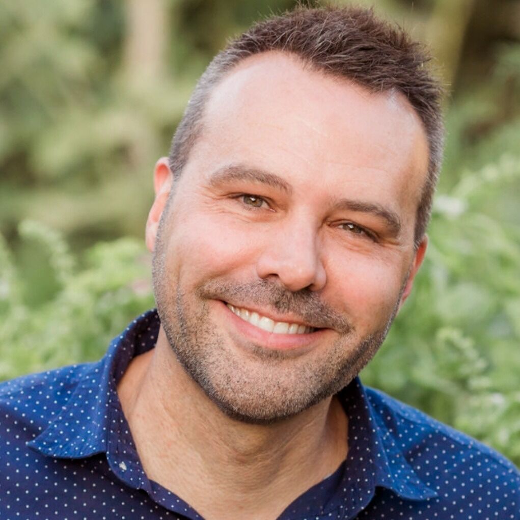 Amazon.com: Brian Lowell: books, biography, latest update