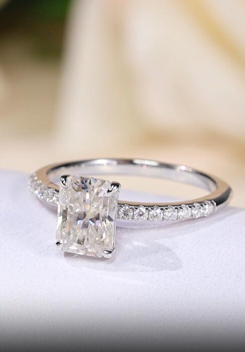 Amazon.com: Yizone Moissanite Halo Engagement Rings for Women Halo Rings for Women Wedding ...