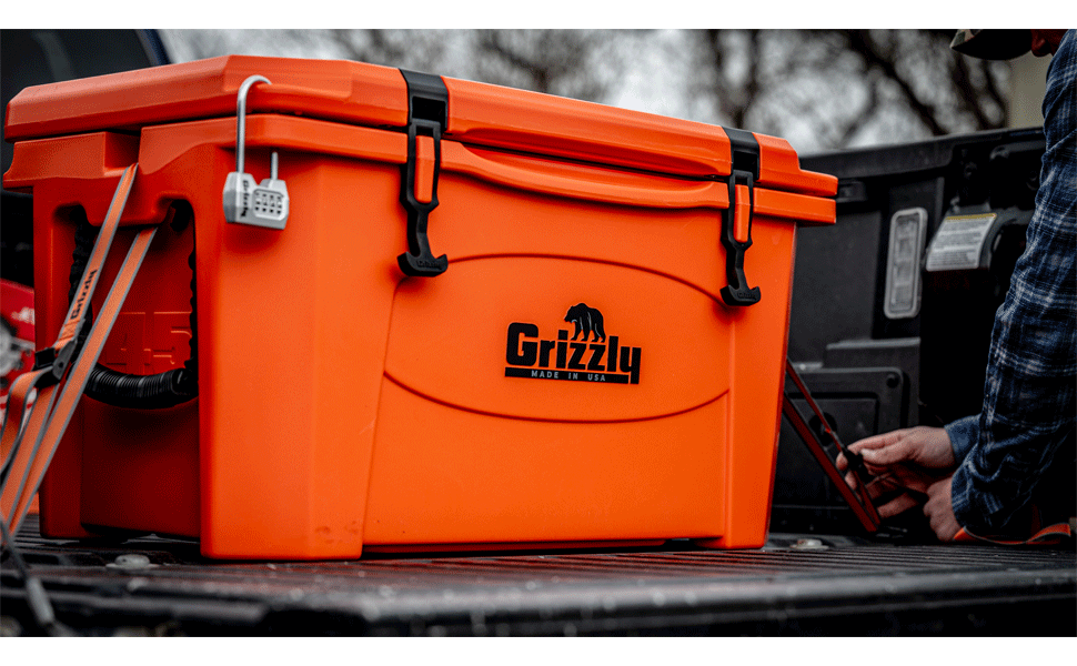 Amazon.com : Grizzly 45 Cooler | 45 qt Ice Chest Durable Rotomolded Insulated | Made in The USA ...