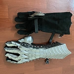 Amazon.com: AnNafi® Fantasy Gauntlets SCA Armor Gauntlets Gloves Iron ...