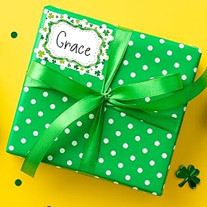 Amazon.com: 210 Pcs St. Patrick's Day Name Tags Green Shamrock Self ...