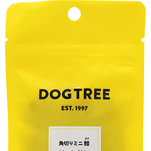 Amazon | 犬のおやつ 国産 無添加 ドッグツリー 角切りミニ鮭（さけ）S 15g 魚 DOGTREE dogtree 犬 おやつ | DOGTREE | ジャーキー 通販
