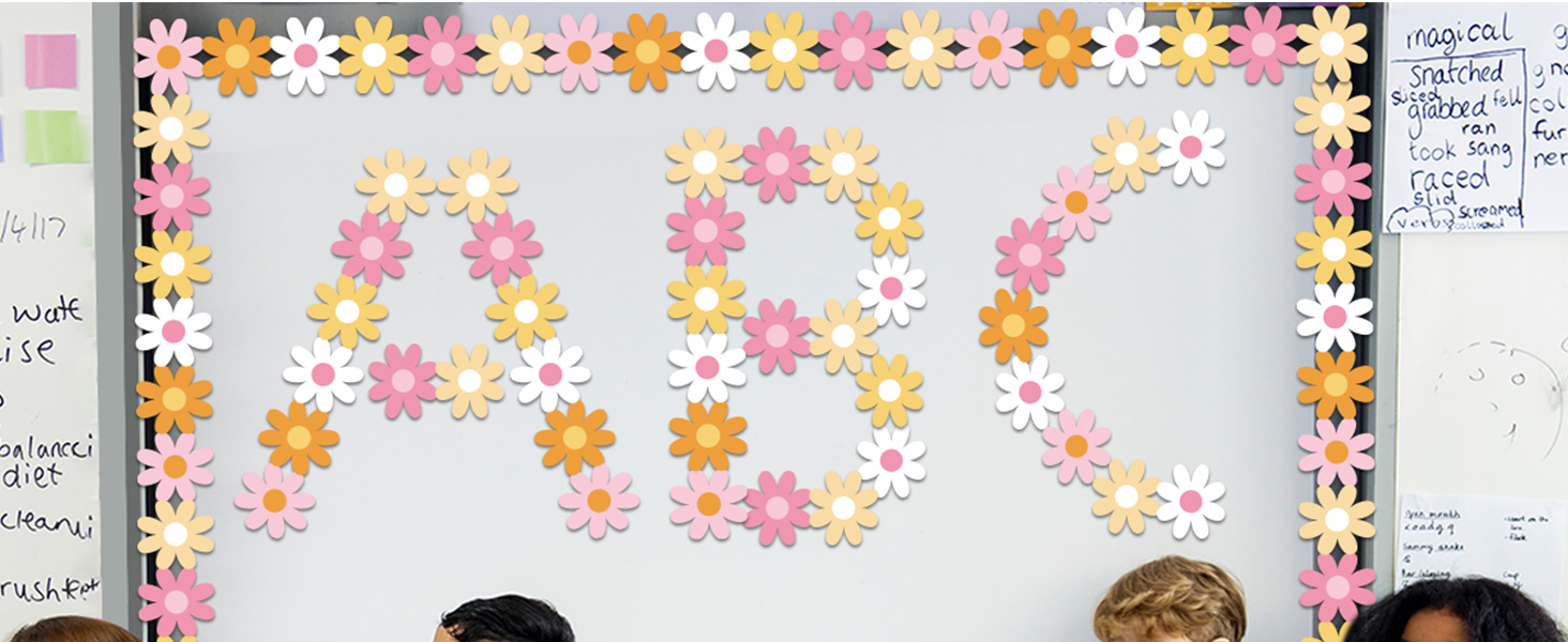 Amazon.com: 69Ft Boho Daisy Flower Paper Bulletin Board Borders Retro ...