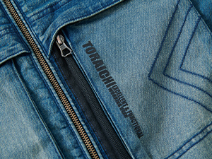 Amazon.co.jp: 寅壱 デニムジャケット 8890-124 寅一 ストレッチ ブルゾン ワークジャケット 作業着 上下セットアップ 可能 TORAICHI プロユニステッカー付 [4 ...