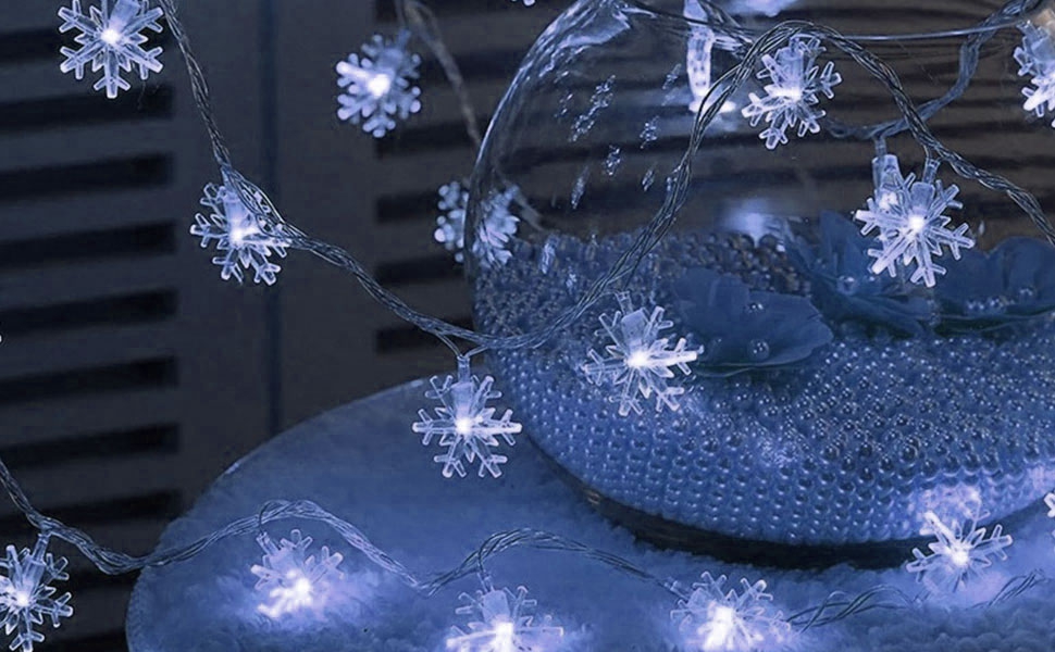 Amazon.com: Dazzle Bright Christmas Snowflakes String Lights, 100 LED ...